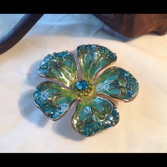 Jewelry | Vintage Green Turquoise Painted Enamel Pin | Poshmark